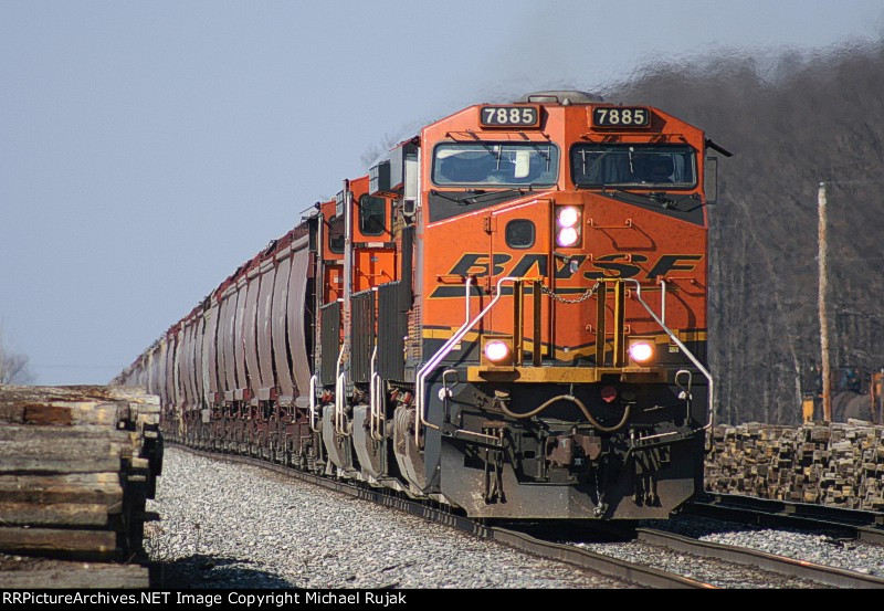 BNSF 7885